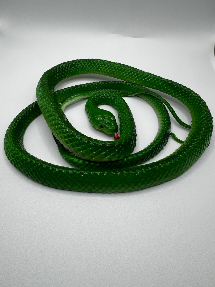 Snake Prank with String Clip – Realistic Jump Scare Gag Gift for Frien ...