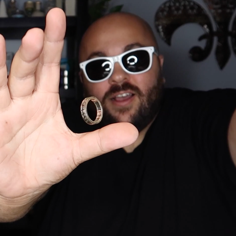 Loops Invisible Elastic Thread (Set of 8) – EvanEraTV Laugh@Life Shop